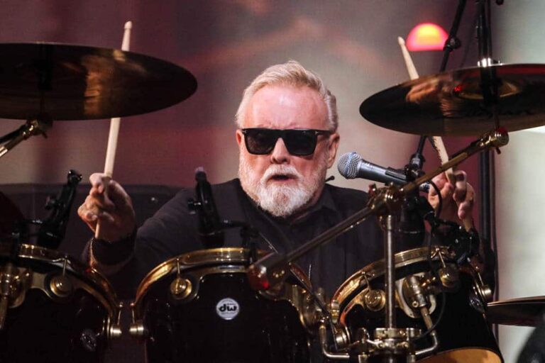 Roger Taylor: El Reloj de Queen y Voz Rebelde del Rock Británico ...